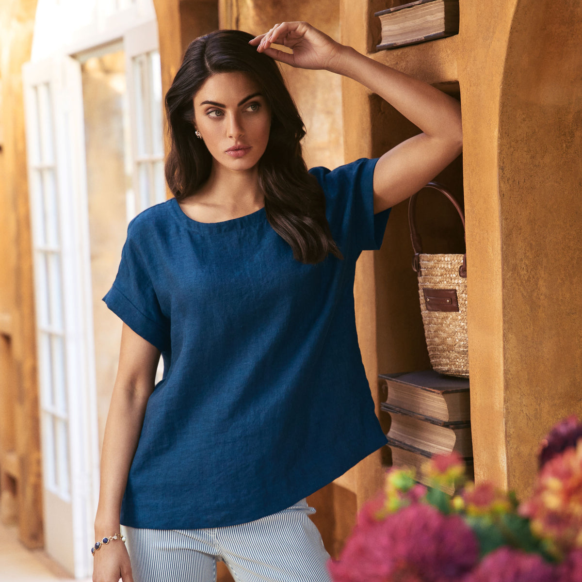 Linen Button Back Top - Navy Delave – Blue Illusion
