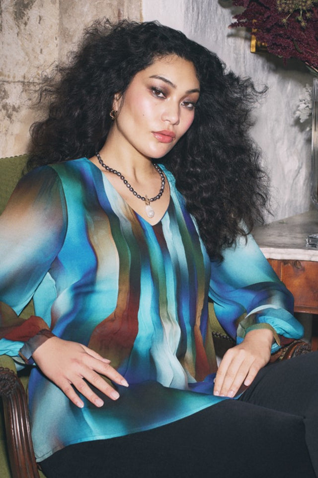 Lumiére D'Hiver Lookbook – Blue Illusion