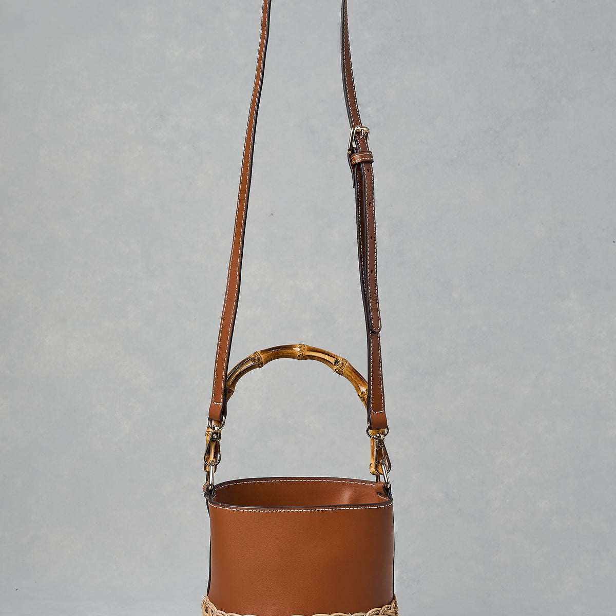 Chyka Bag - Tan – Blue Illusion