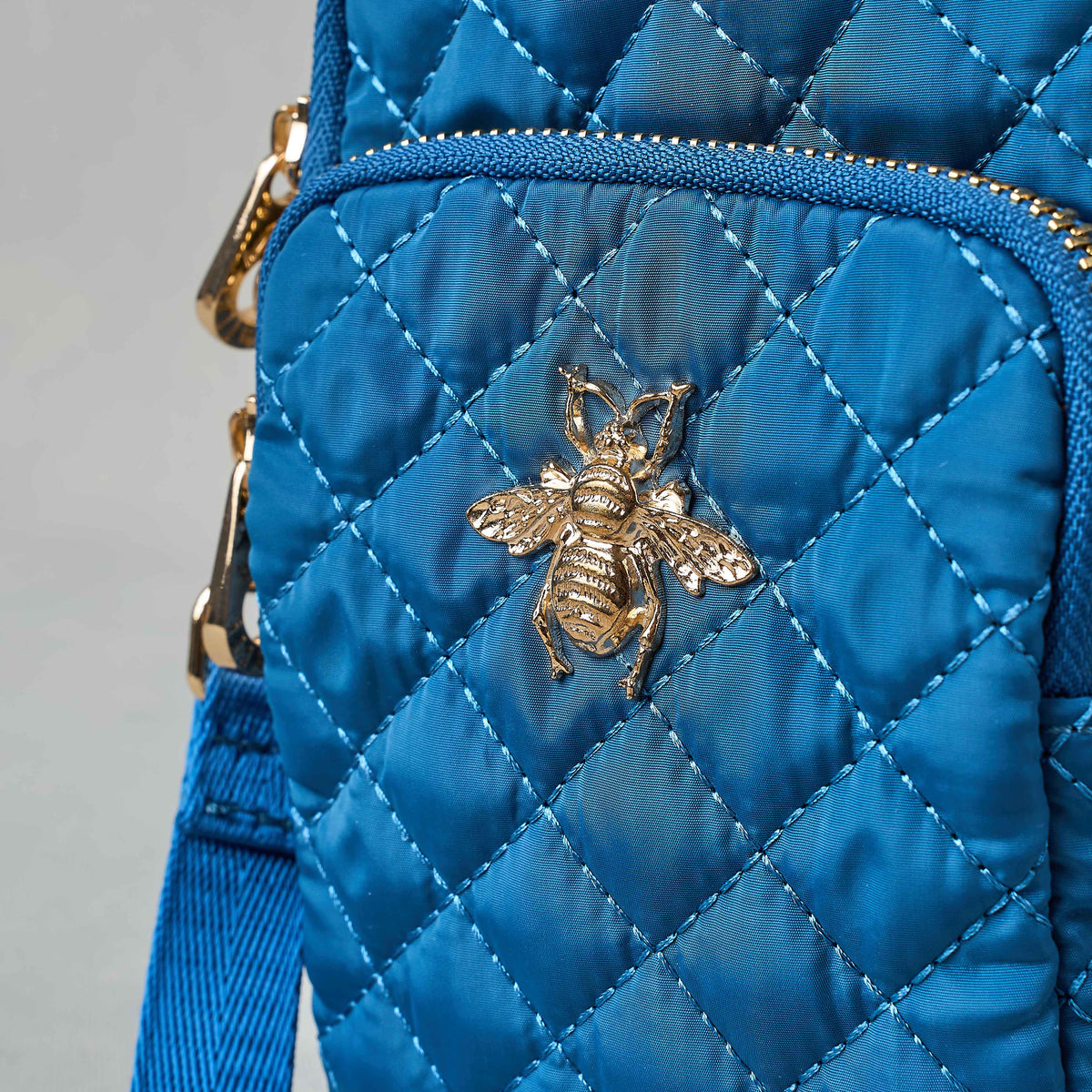 Quilted Phone Bag - Mid Blue – Blue Illusion