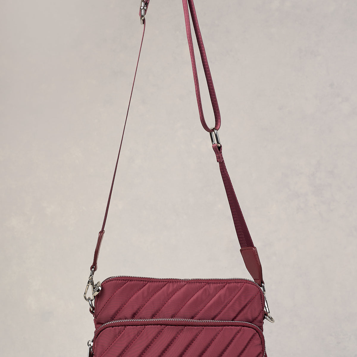 Manon Quilted Crossbody Bag - Merlot – Blue Illusion