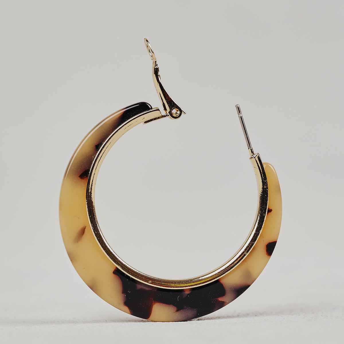 Tortoise Resin Hoops – Blue Illusion